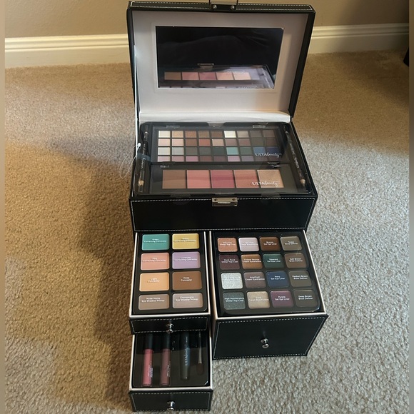 Ulta Beauty | Makeup | Ulta Beauty Makeup Kit Box | Poshmark